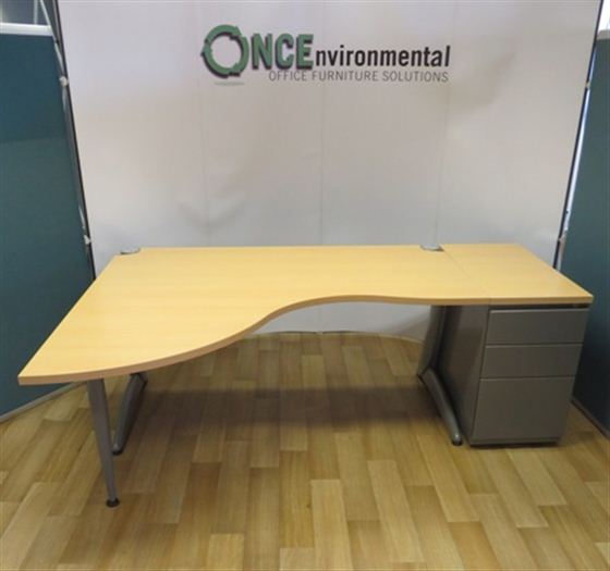 Used Desks Steelcase TNT 2015W x 1400D Beech Workstation